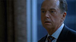 Charles logan GIF - Conseguir o melhor gif em GIFER