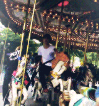 Carrusel GIFs - Get the best gif on GIFER