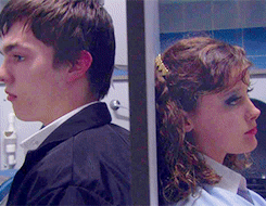 Skins first season GIF - Conseguir o melhor gif em GIFER