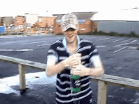 Vodka devvo GIFs - Obtenez le meilleur gif sur GIFER