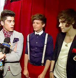 Need friends GIF - Conseguir o melhor gif em GIFER