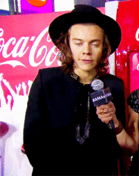 Mpreg GIFs - Get the best gif on GIFER