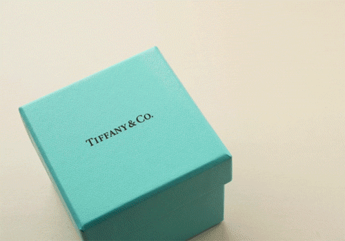 Tiffany blue box GIF - Conseguir o melhor gif em GIFER