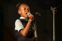 Singen GIFs - Hole dir die besten GIFs auf GIFER