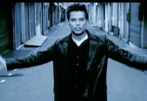 Latino men GIF - Conseguir el mejor gif en GIFER