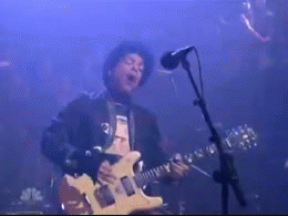 Smash guitar GIF - Conseguir o melhor gif em GIFER