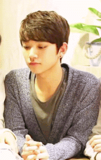 Visual GIFs - Get the best gif on GIFER