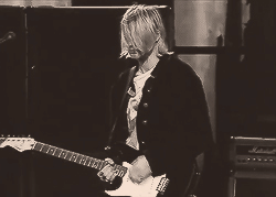 Kurtcobain GIFs - Get the best gif on GIFER