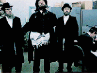 Snatching GIFs - Get the best gif on GIFER