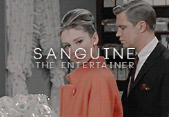 Traits GIFs - Get the best gif on GIFER