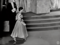 Edith GIFs - Get the best gif on GIFER