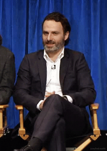 Rewwerrr GIFs - Get the best gif on GIFER