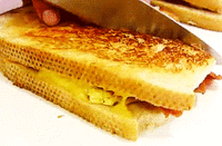 Sandwich GIFs - Get the best gif on GIFER