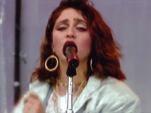 Madonna live GIFs - Hole dir die besten GIFs auf GIFER