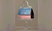 Bags GIFs - Obtenez le meilleur gif sur GIFER
