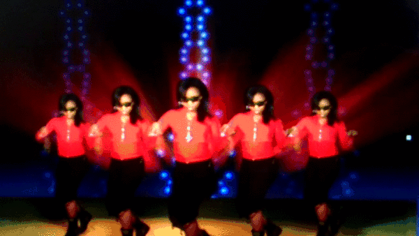 Firts GIFs - Get the best gif on GIFER