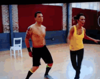 Unloading GIFs - Get the best gif on GIFER