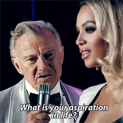 Am GIFs - Get the best gif on GIFER