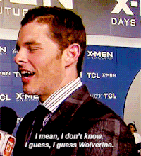 Snickering GIFs - Get the best gif on GIFER